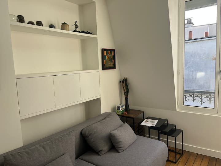 Charming Studio With Mezzanine - Paryż