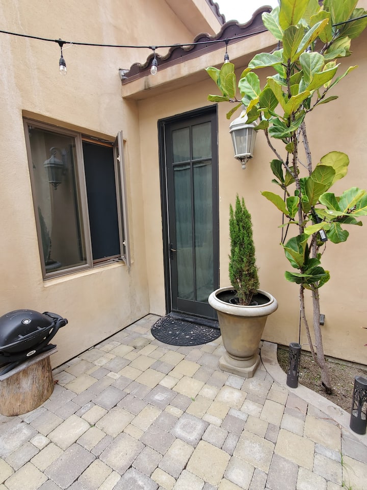 Private Guest House, With Independent Entry - Aliso Viejo, CA