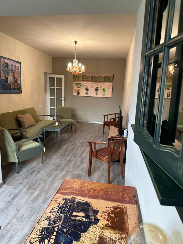 Cosy, Fully Renovated Apartment - Jerewan