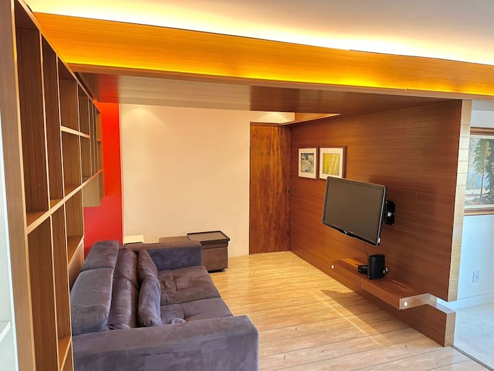 Flat Bem Localizado, Espaçoso E Uma Linda Infra - Porto Alegre