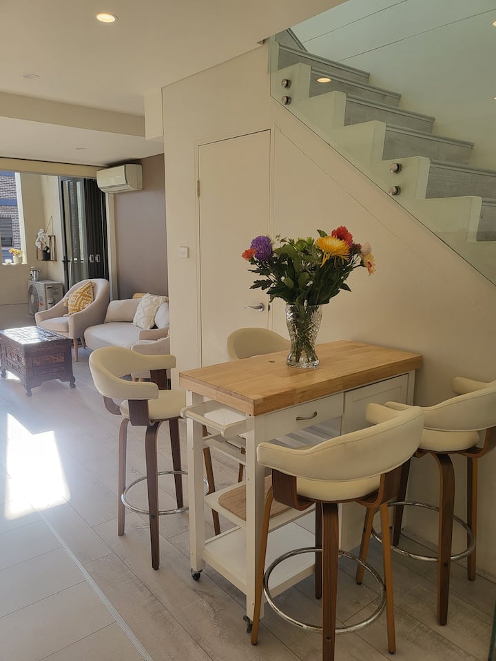 Circadeplaya , Split Level 1  Br Loft ,  Parking - Coogee