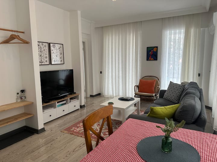 Cozy Urban House From A Designer - Adalia