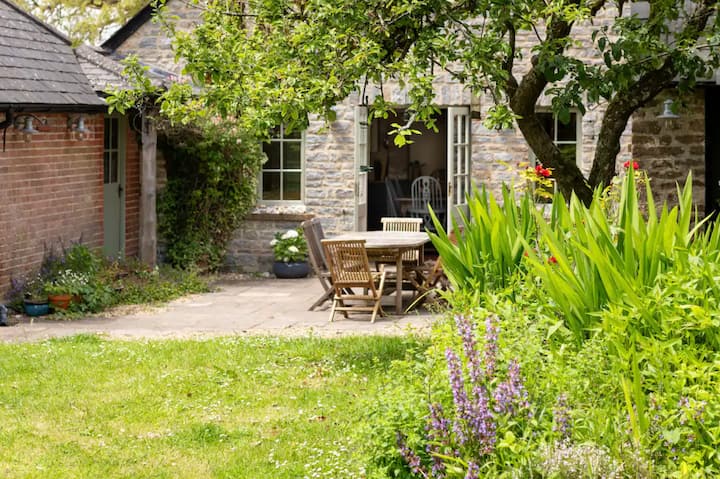 House On The Jurassic Coast, Dorset - Dorset