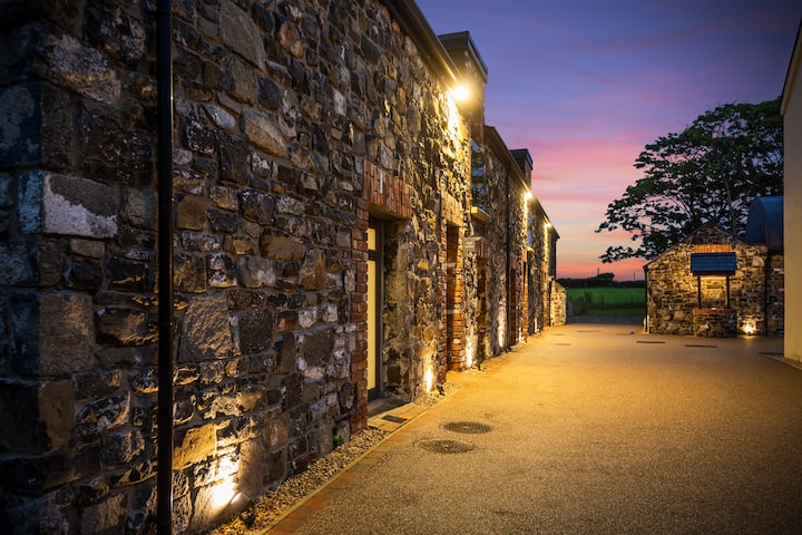 1 The Stables At Corrstown Village By Ohso Stays - Portrush