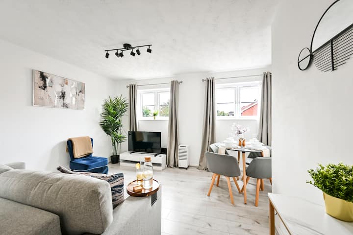 Delight Apartment Next To Excel, O2, Lcy, Uel - East Ham - London