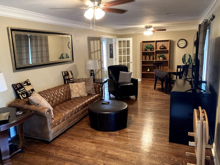 Private-executive 2br, Covered Porch, New Thruout! - Murray Hill, KY