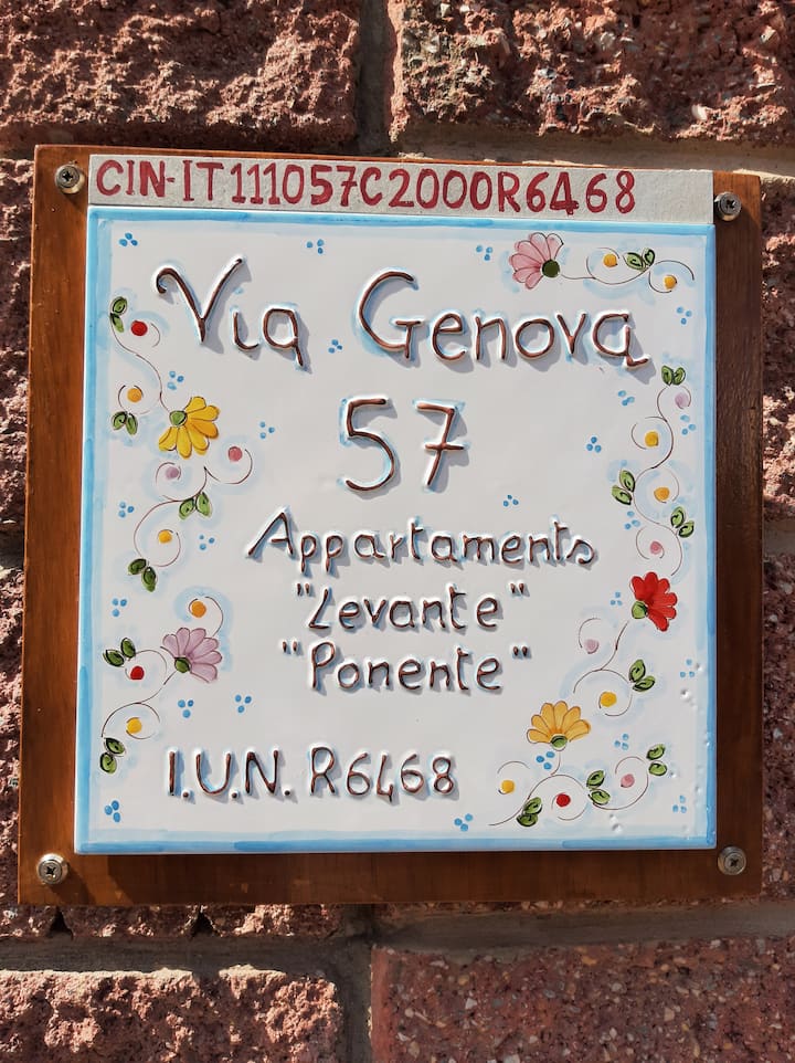 Casa Vacanze "Levante" Centrale A 2 Passi Dal Mare - Sant'Antioco