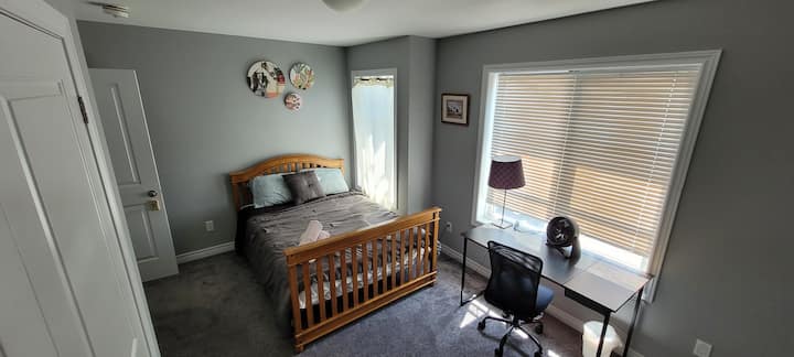 Cozy Spacious 2 Bed, Minutes To Falls - St. Catharines