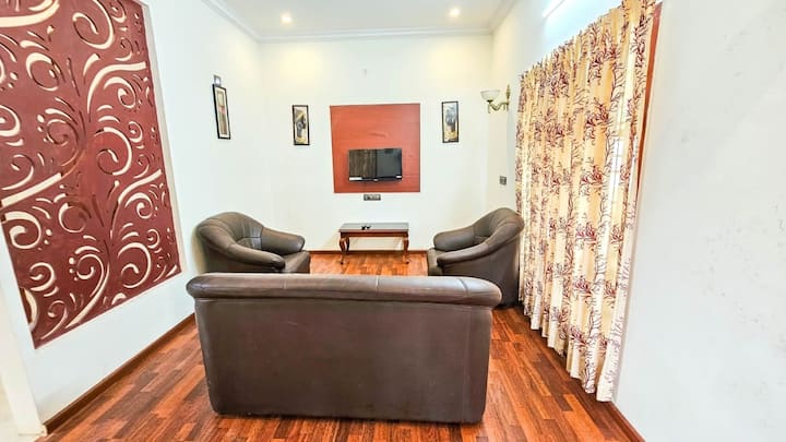 Luxevilla, Yercaud | 3bhk | Baignoire | Feu - Yercaud