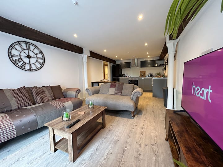 Executive En-suite Apartment - Doncaster