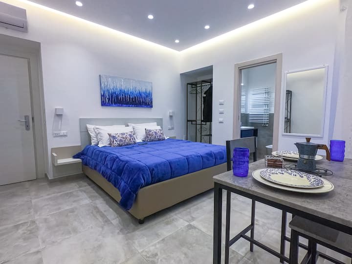 Appartamento Moderno E Relax Al Centro Di Ischia - Ischia