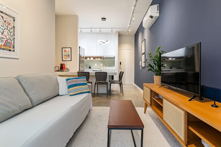 Apartamento A Poucos Metros Da Praia - Florianópolis