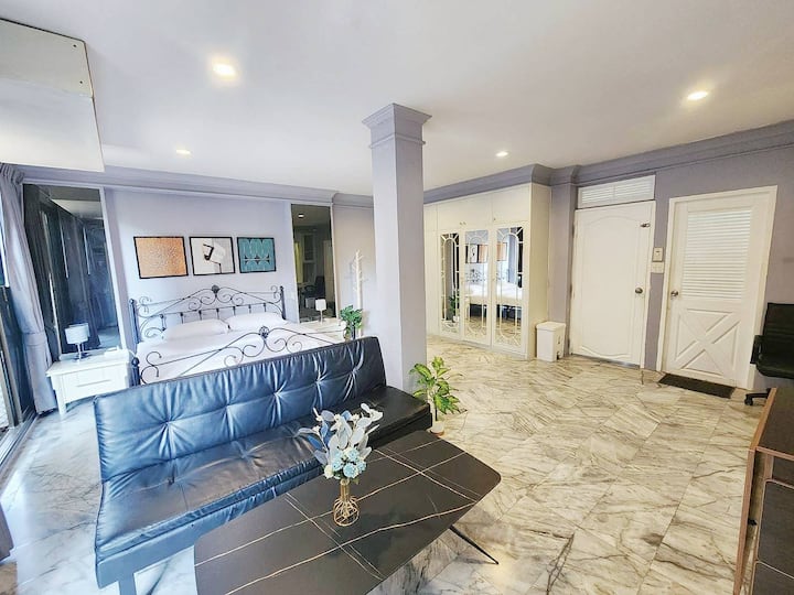 2br 240m To Bts Saint Louis (Silom-sathorn) Wi-fi - Bangkok
