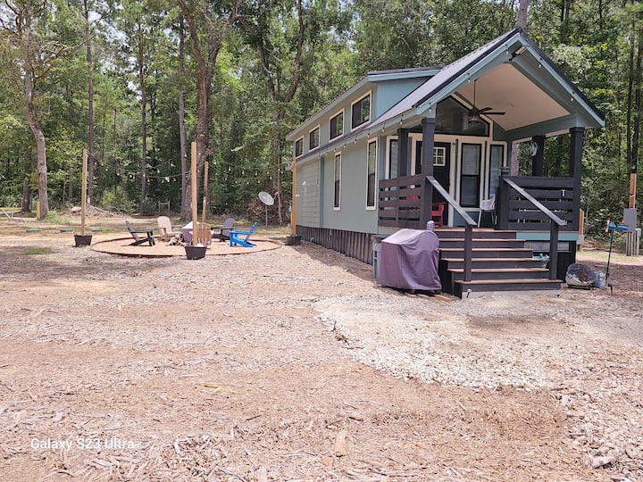 Hidden Gem Tiny House - Texas Renaissance Festival
