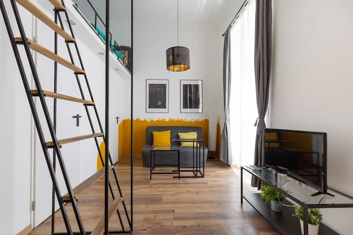 Miniloft A @ Central Budapest A/c Fast Wi-fi - Budapest