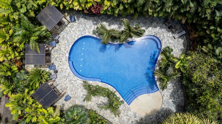 Family Villa- Casa Del Rio- Breakfast Included -