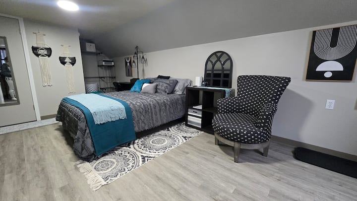 Remodeled Studio Apartment - Sligo, PA