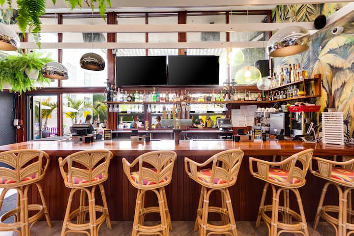 Cozy Room In Miami Beach, Two Double Beds, Pool - Miami Beach, FL