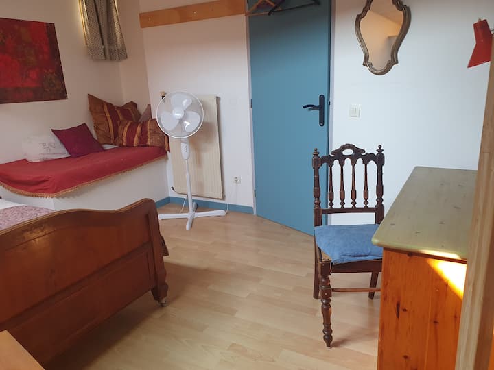Proche Centre Montpellier 1 à 3 Chambres à L'étage - Montpellier