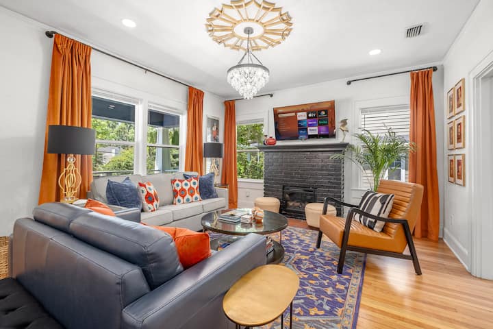 Hibiscus Park Bungalow- Walk To Uf/luxury/hot Tub - Gainesville, FL