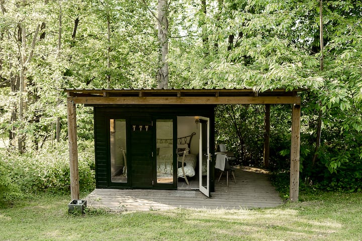 Cosy Glamping Pod | Stay Wild | Super King - Oswestry