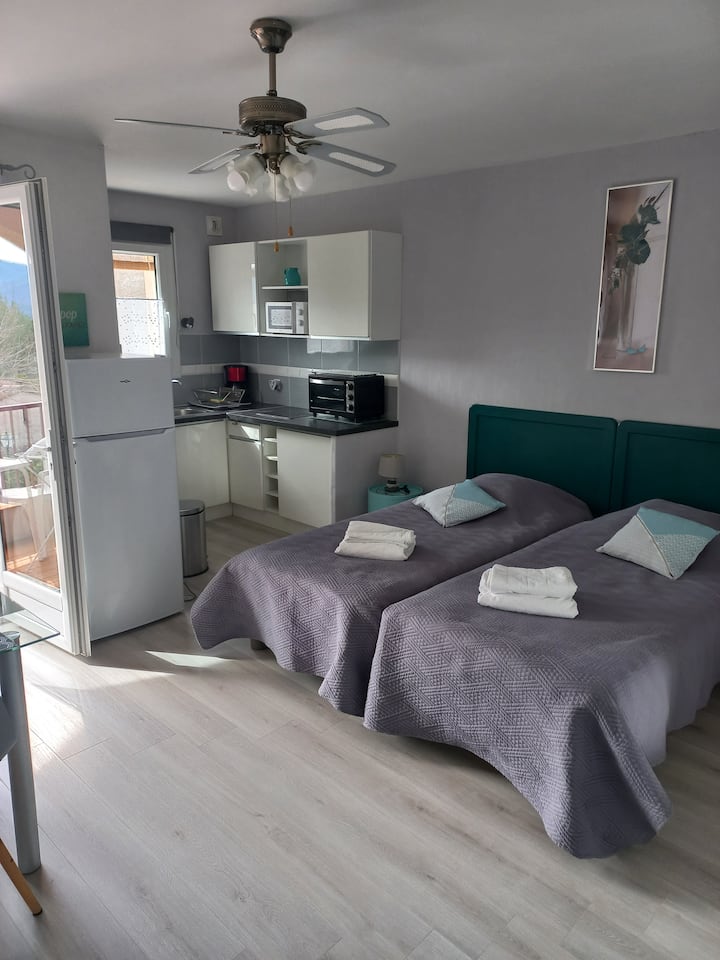 Agréable Studio Lumineux - Gréoux-les-Bains
