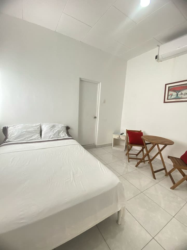 Casa Lucia Hab. 4 (Aire Acondicionado) - Iquitos