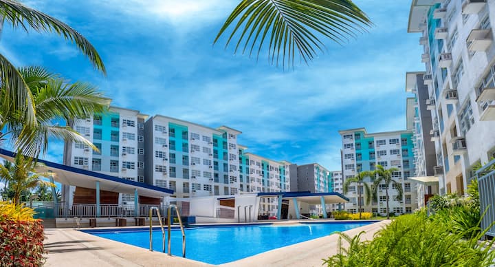 Free Outdoor Pool, Wifi, Near Airport And Beach - Davao City