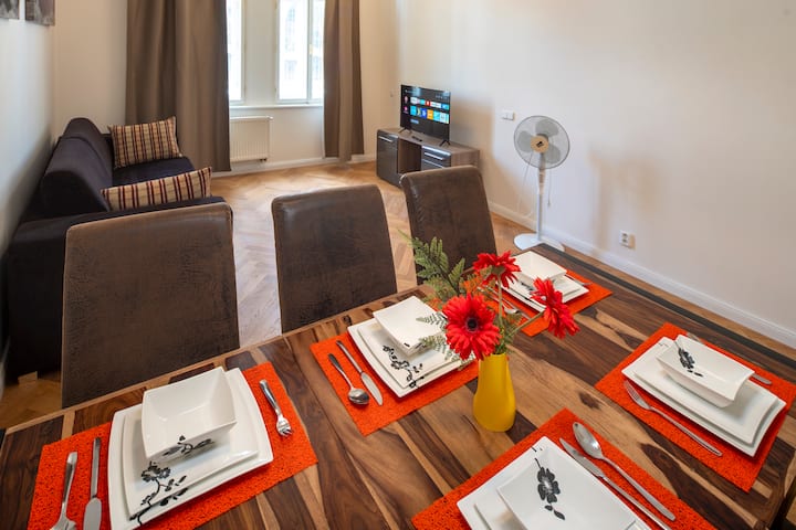 Riverbridge Apartment Prague M - Prag