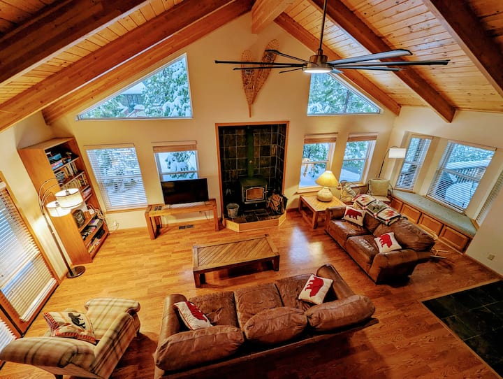 Nest In The Woods With A/c, Fireplace, Ev Charger - Calaveras Big Trees State Park, Arnold