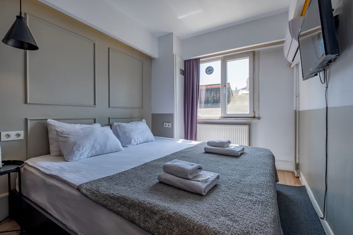 Comfortable Suite Room In Central Location - İstanbul