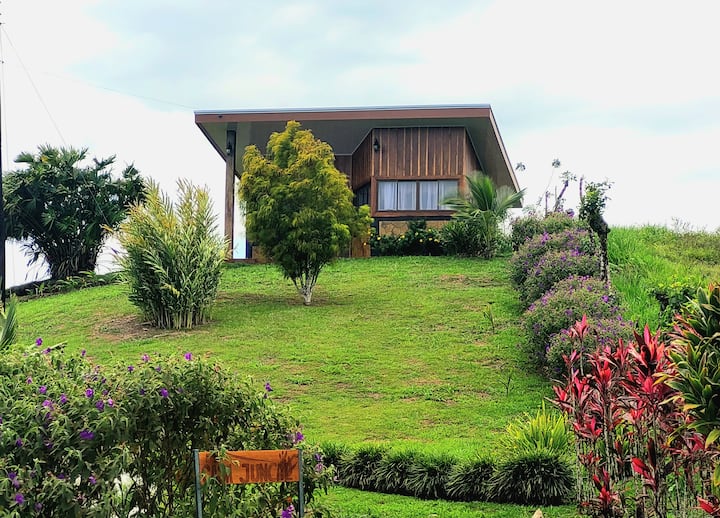 Casa Juncal
Arenal - La Fortuna - Monterrey - Costa Rica
