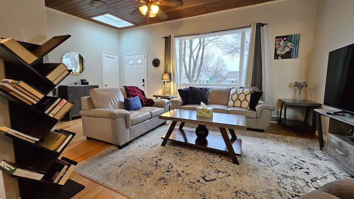 Your Twin Cities Memorable Stay - Saint Paul, MN