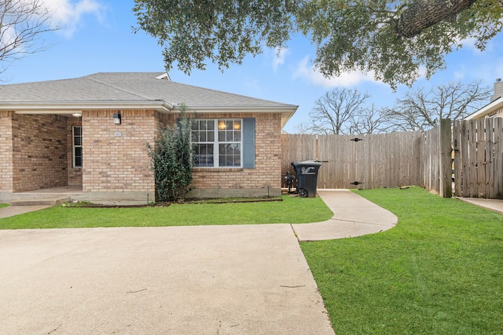 Escape To Aggieland - College Station, TX
