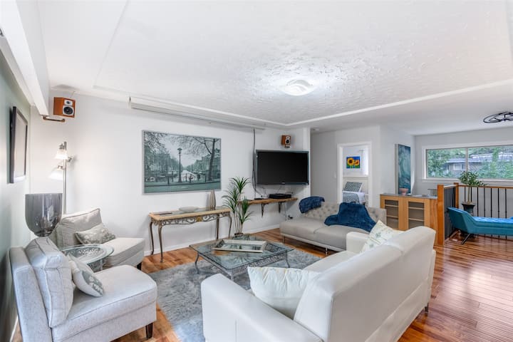 Northvan Nature Living Home - West Vancouver