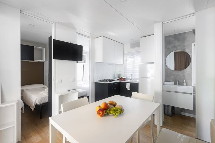3 Bedroom Comfortable Mobile Home- Close To Venice - Venise