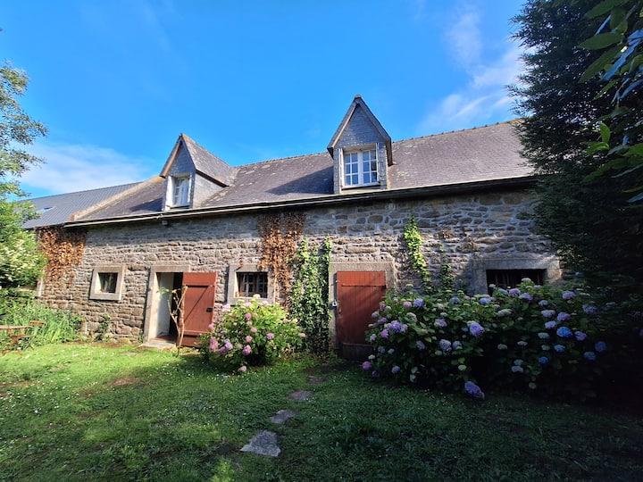 T3 ( 4-6 Pers) Avec Jardin Dans Vieille Ferme Gr34 - Concarneau