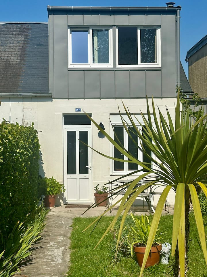 Maisonette Et Son Jardin à 5min à Pied De La Mer - Agon-Coutainville