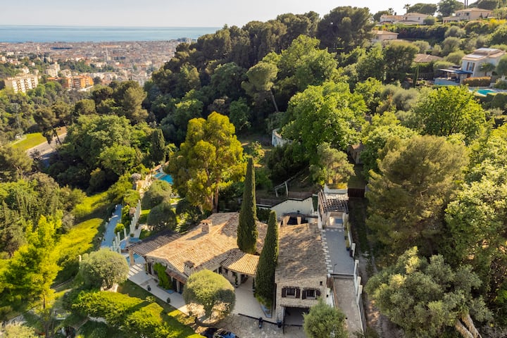 *L'incroyable Domaine Des Sources * - Nizza