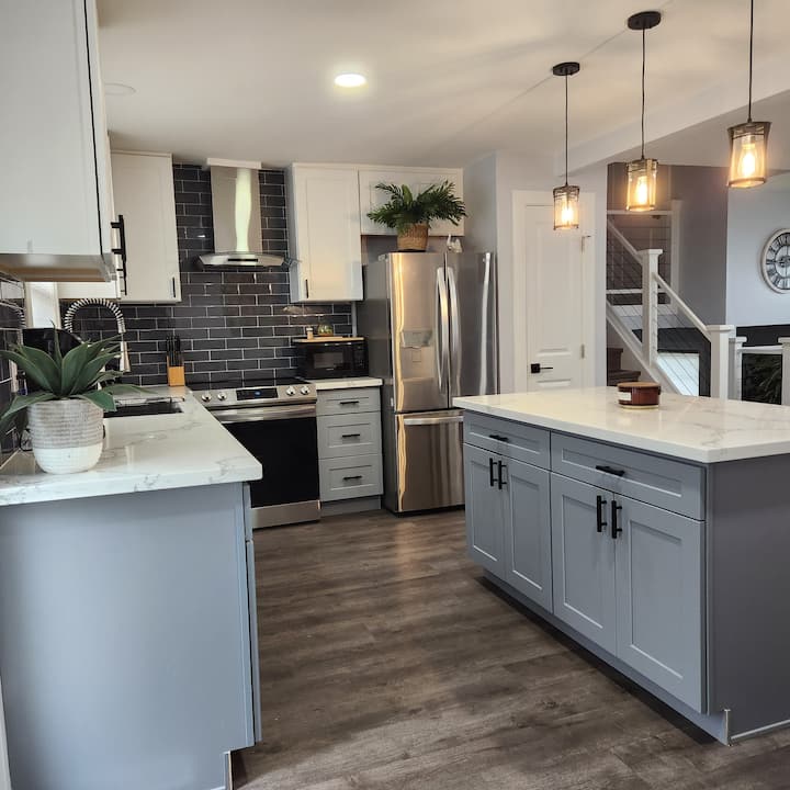 Beautiful Home In Federal Way - Close To Downtown - Dash Point State Park, Federal Way