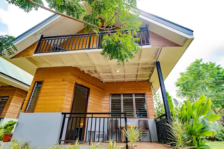 Two-storey Family Villa With Pool & Garden Views - Panglao