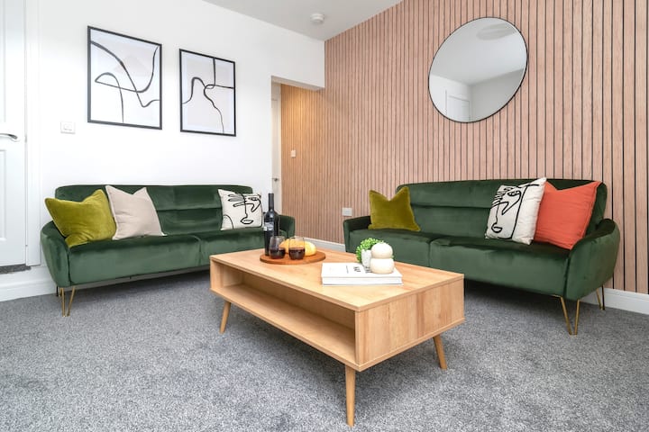 Relax In Style | Homely & Fully Equipped - Stoke-on-Trent