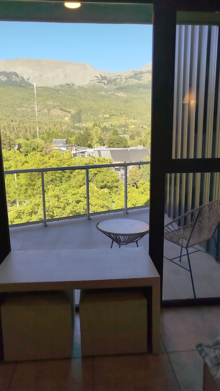 Céntrico - Terraza Con Vista Al Cerro - El Bolsón