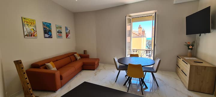 Studio Centre-ville Menton Avec Vue - Tout Confort - Plage Rondelli (Menton)