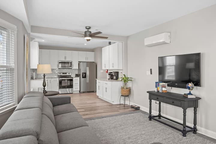 Senior Week Ok - Sleeps 16! Very Large Condo In Oc - Ocean City, NJ