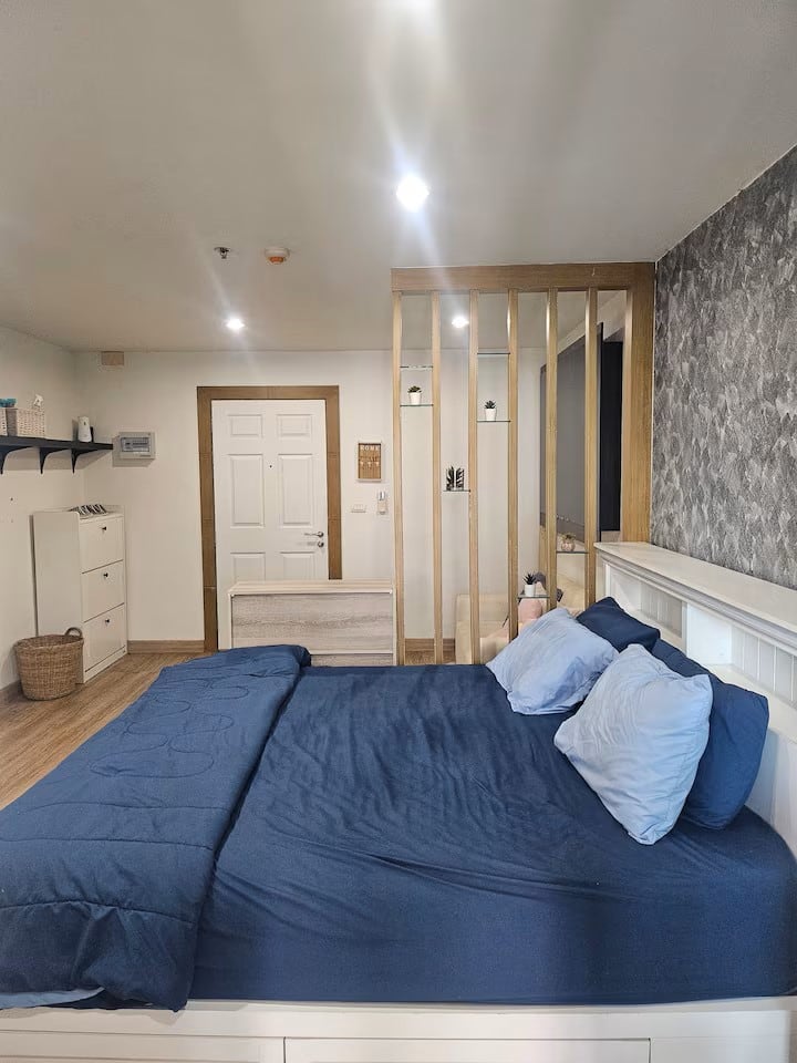 Nice And Comfy Near Night Market And Central - Phuket