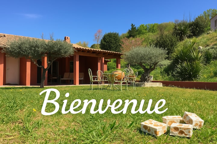 Jolie Maison Calme Et Cosy : Confort, Clim, Bbq - Montélimar