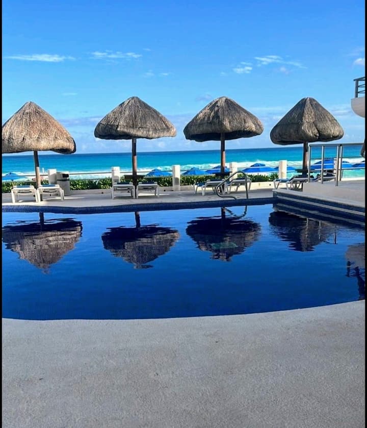 Frente Al Mar Turquesa 2br  2wc Alberca Y Balcón - Cancún