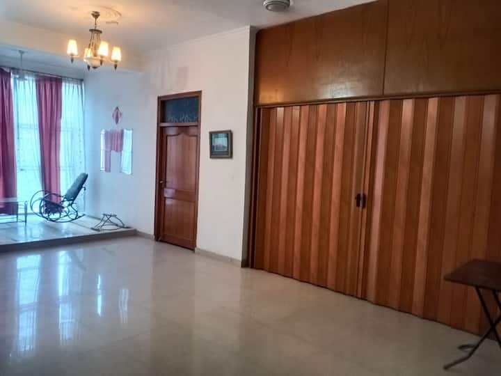 Villa's 1st Floor Only Vip Suite - Prayagraj