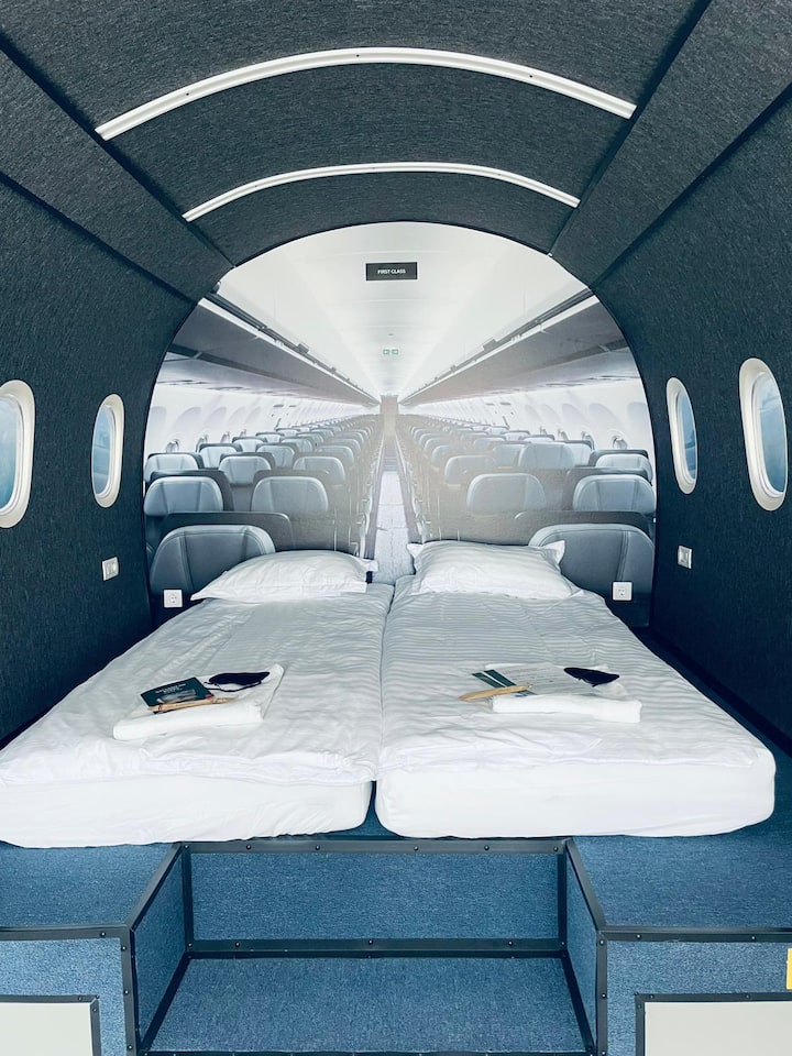 Airliner Apartment | First Class Stay - Apahida